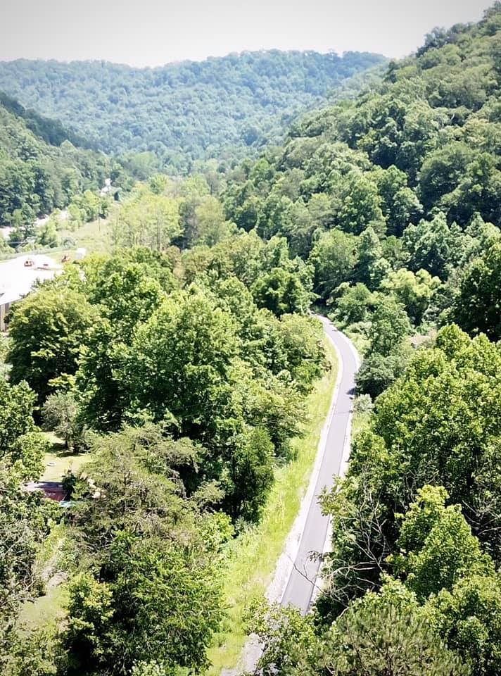 HOW A MOUNTAIN COMMUNITY REIMAGINED COAL’S PATHWAY - Prestonsburg Tourism